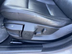 BMW 520 2011 in Kaunas, with an engine capacity of 2.00 L and mileage of 350 thousand km for 7650 €, photo 17 on AUTOMOTO.COM.LV