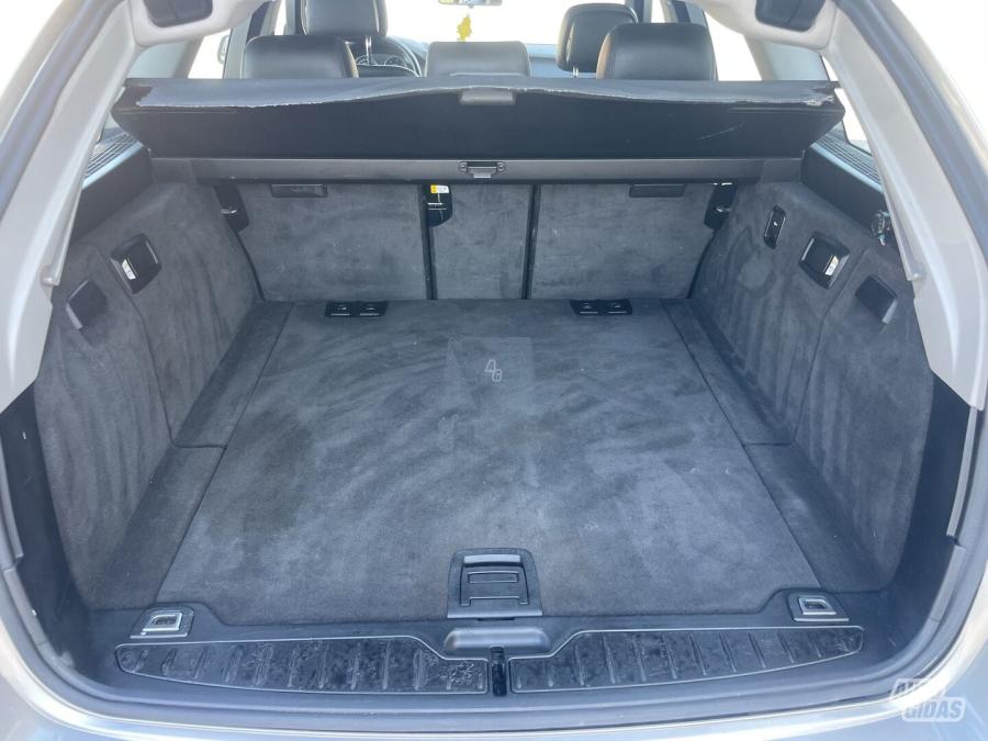 BMW 520 2011 in Kaunas, with an engine capacity of 2.00 L and mileage of 350 thousand km for 7650 €, photo 25 on AUTOMOTO.COM.LV
