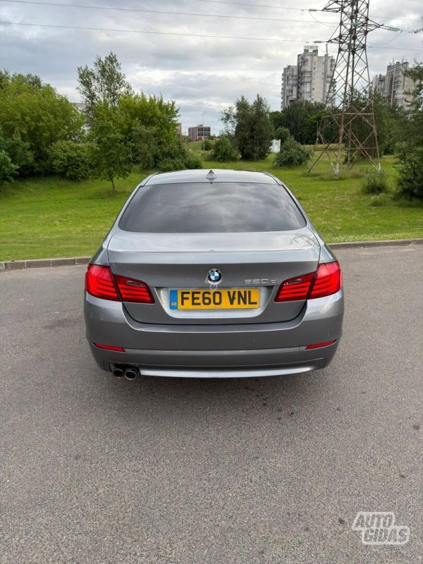 BMW 520 2011 in Vilnius, with an engine capacity of 2.00 L and mileage of 162 thousand km for 3300 €, photo 9 on AUTOMOTO.COM.LV