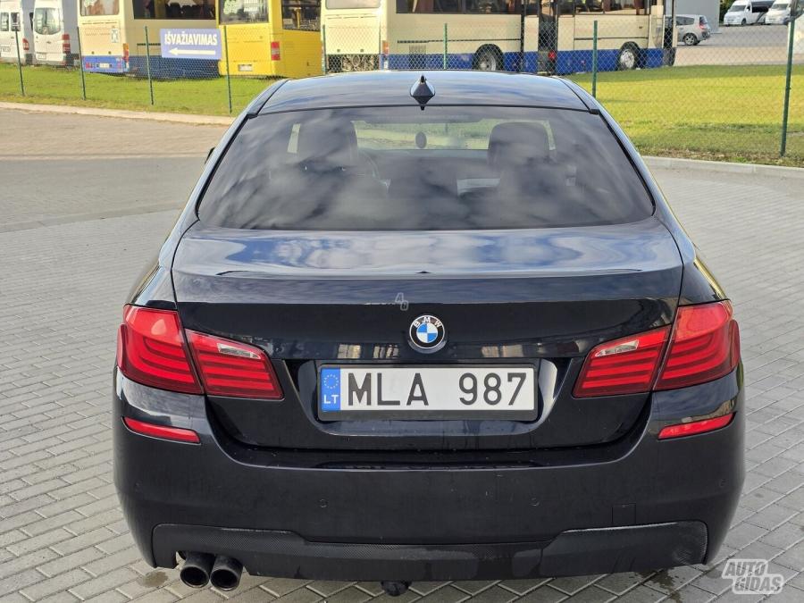 BMW 520 2011 in Silute, with an engine capacity of 2.00 L and mileage of 238 thousand km for 8500 €, photo 14 on AUTOMOTO.COM.LV