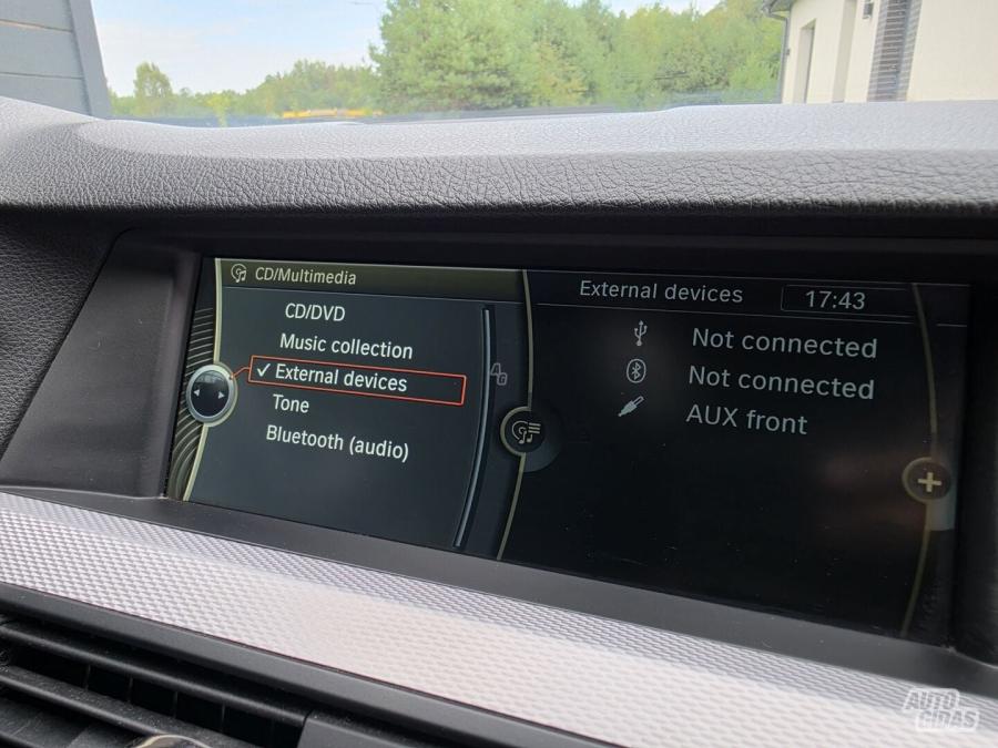 BMW 520 2011 in Silute, with an engine capacity of 2.00 L and mileage of 238 thousand km for 8500 €, photo 16 on AUTOMOTO.COM.LV