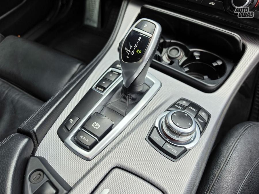 BMW 520 2011 in Silute, with an engine capacity of 2.00 L and mileage of 238 thousand km for 8500 €, photo 22 on AUTOMOTO.COM.LV