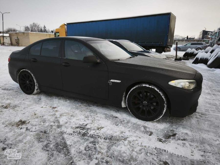 BMW 520 2012 Viļņa, ar dzinēja tilpumu 2.00 L un nobraukumu 289 tūkst. km par 7500 €, foto 6 vietnē AUTOMOTO.COM.LV