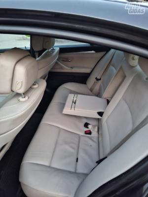 BMW 520 2012 in Kaunas, with an engine capacity of 2.00 L and mileage of 360 thousand km for 6900 €, photo 7 on AUTOMOTO.COM.LV