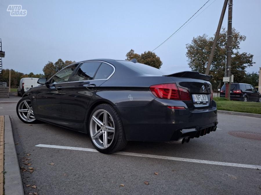 BMW 520 2012 in Kaunas, with an engine capacity of 2.00 L and mileage of 360 thousand km for 6900 €, photo 11 on AUTOMOTO.COM.LV