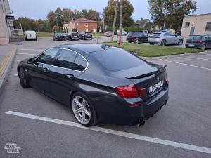 BMW 520 2012 in Kaunas, with an engine capacity of 2.00 L and mileage of 360 thousand km for 6900 €, photo 17 on AUTOMOTO.COM.LV