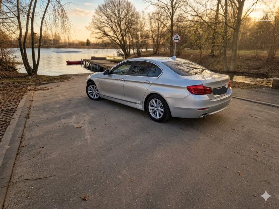 BMW 520 2014 in Panevezys, with an engine capacity of 2.00 L and mileage of 310 thousand km for 8150 €, photo 4 on AUTOMOTO.COM.LV