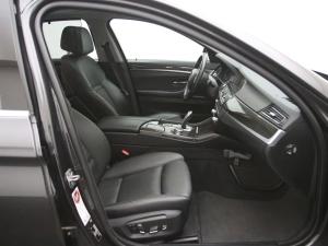 BMW 520 2014 Viļņa, ar dzinēja tilpumu 2.00 L un nobraukumu 200 tūkst. km par 12899 €, foto 5 vietnē AUTOMOTO.COM.LV