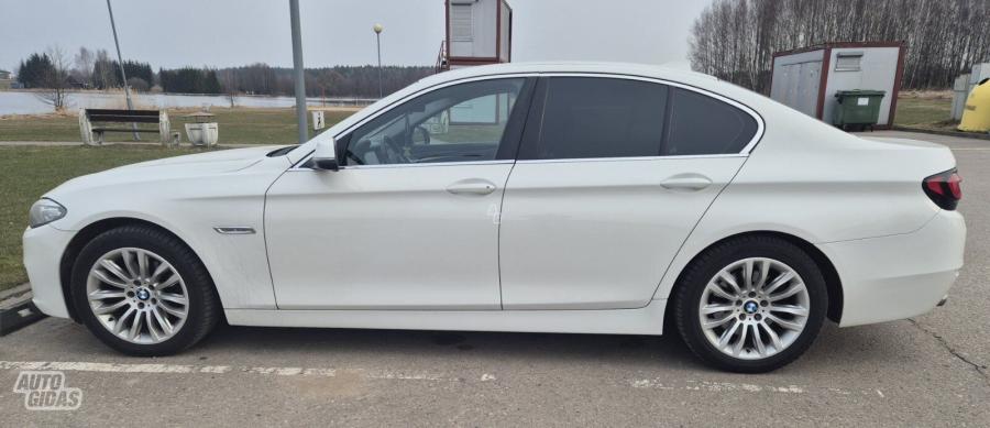 BMW 520 2015 in Vilnius, with an engine capacity of 2.00 L and mileage of 259 thousand km for 10200 €, photo 4 on AUTOMOTO.COM.LV