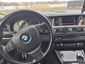 BMW 520 2015 in Vilnius, with an engine capacity of 2.00 L and mileage of 259 thousand km for 10200 €, photo 5 on AUTOMOTO.COM.LV