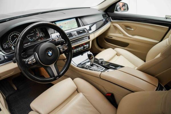 BMW 520 2015 Peetri, ar dzinēja tilpumu 2.00 L un nobraukumu 189 tūkst. km par 15000 €, foto 9 vietnē AUTOMOTO.COM.LV