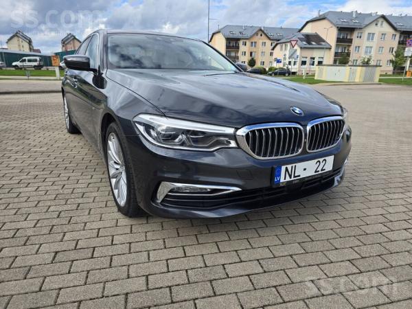 BMW 520 2017 in Riga, with an engine capacity of 2.00 L and mileage of 235 thousand km for 22500 €, photo 1 on AUTOMOTO.COM.LV
