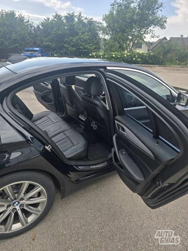 BMW 520 2017 in Taurage, with an engine capacity of 2.00 L and mileage of 340 thousand km for 15000 €, photo 7 on AUTOMOTO.COM.LV