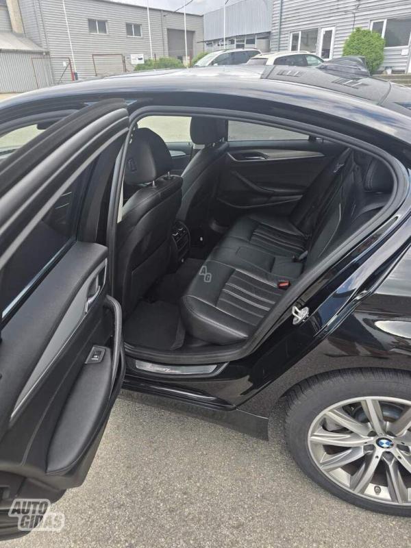BMW 520 2017 in Taurage, with an engine capacity of 2.00 L and mileage of 340 thousand km for 15000 €, photo 8 on AUTOMOTO.COM.LV