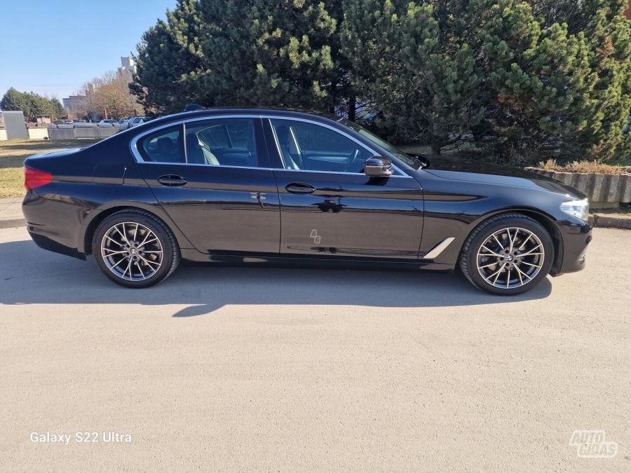 BMW 520 2017 in Kaunas, with an engine capacity of 2.00 L and mileage of 300 thousand km for 16250 €, photo 2 on AUTOMOTO.COM.LV