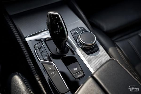 BMW 520 2017 Visaginas, ar dzinēja tilpumu 2.00 L un nobraukumu 362 tūkst. km par 19000 €, foto 4 vietnē AUTOMOTO.COM.LV