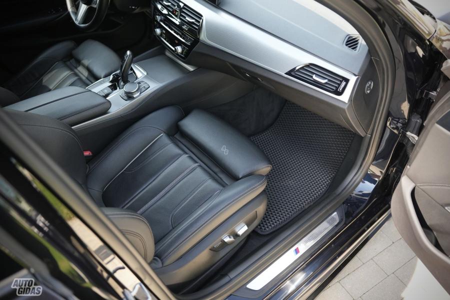BMW 520 2017 in Visaginas, with an engine capacity of 2.00 L and mileage of 362 thousand km for 19000 €, photo 14 on AUTOMOTO.COM.LV
