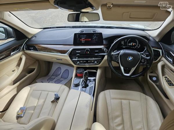 BMW 520 2018 Šakiai, ar dzinēja tilpumu 2.00 L un nobraukumu 310 tūkst. km par 7499 €, foto 10 vietnē AUTOMOTO.COM.LV