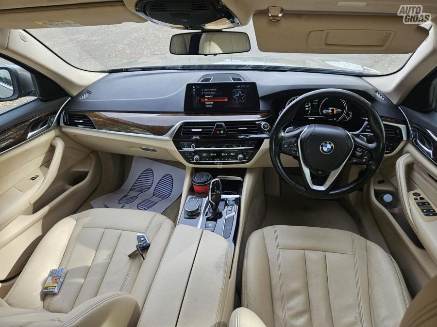 BMW 520 2018 Šakiai, ar dzinēja tilpumu 2.00 L un nobraukumu 310 tūkst. km par 7499 €, foto 10 vietnē AUTOMOTO.COM.LV
