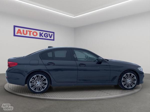 BMW 520 2019 in Vilnius, with an engine capacity of 2.00 L and mileage of 372 thousand km for 19990 €, photo 6 on AUTOMOTO.COM.LV