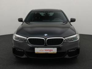 BMW 520 2019 in Vilnius, with an engine capacity of 2.00 L and mileage of 208 thousand km for 23999 €, photo 4 on AUTOMOTO.COM.LV