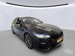 BMW 520 2022 in Vilnius, with an engine capacity of 2.00 L and mileage of 340 thousand km for 24000 €, photo 4 on AUTOMOTO.COM.LV