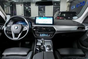 BMW 520 2023 in Kaunas, with an engine capacity of 2.00 L and mileage of 89 thousand km for 36450 €, photo 15 on AUTOMOTO.COM.LV