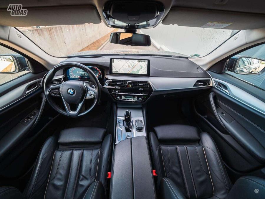 BMW 520 2023 in Marijampole, with an engine capacity of 2.00 L and mileage of 89 thousand km for 33950 €, photo 18 on AUTOMOTO.COM.LV