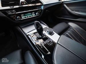 BMW 520 2023 in Marijampole, with an engine capacity of 2.00 L and mileage of 89 thousand km for 33950 €, photo 23 on AUTOMOTO.COM.LV