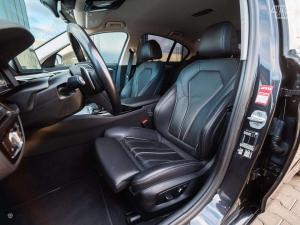 BMW 520 2023 in Marijampole, with an engine capacity of 2.00 L and mileage of 89 thousand km for 33950 €, photo 28 on AUTOMOTO.COM.LV