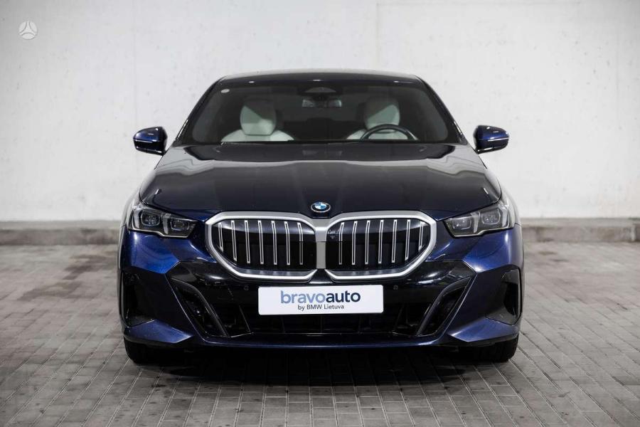 BMW 520 2023 Viļņa, ar dzinēja tilpumu 2.00 L un nobraukumu 89 tūkst. km par 49991 €, foto 3 vietnē AUTOMOTO.COM.LV