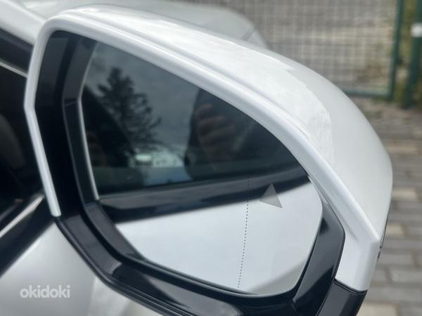 BMW 520 2024 in Tallinn, with an engine capacity of 2.00 L and mileage of 183 thousand km for 40000 €, photo 3 on AUTOMOTO.COM.LV