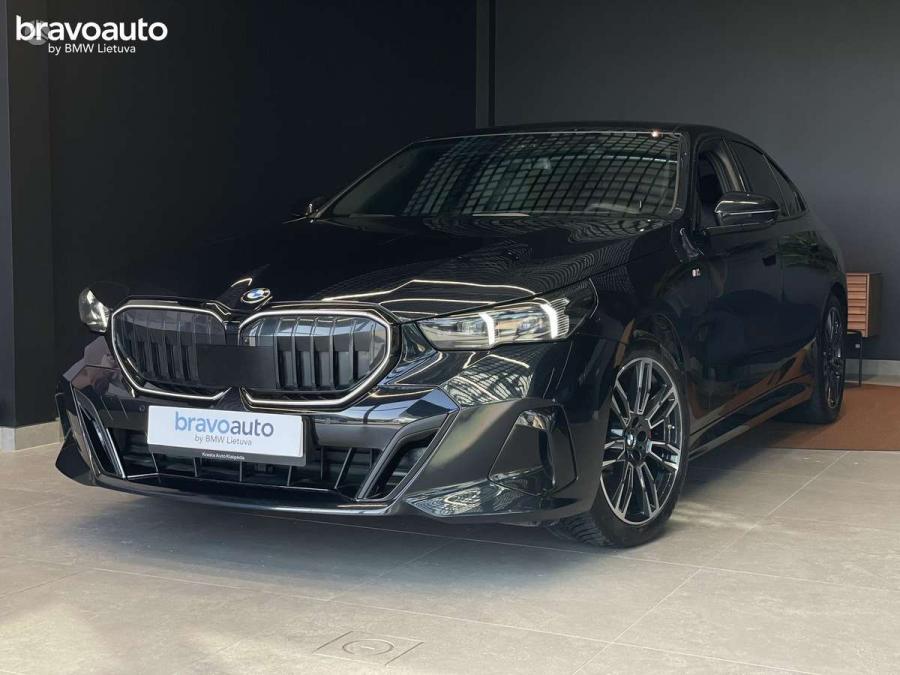БМВ 520 2024 в Клайпеда, объемом двигателя 2.00 л и пробегом 65 тыс. км за 54991 €, фото 1 на AUTOMOTO.COM.LV