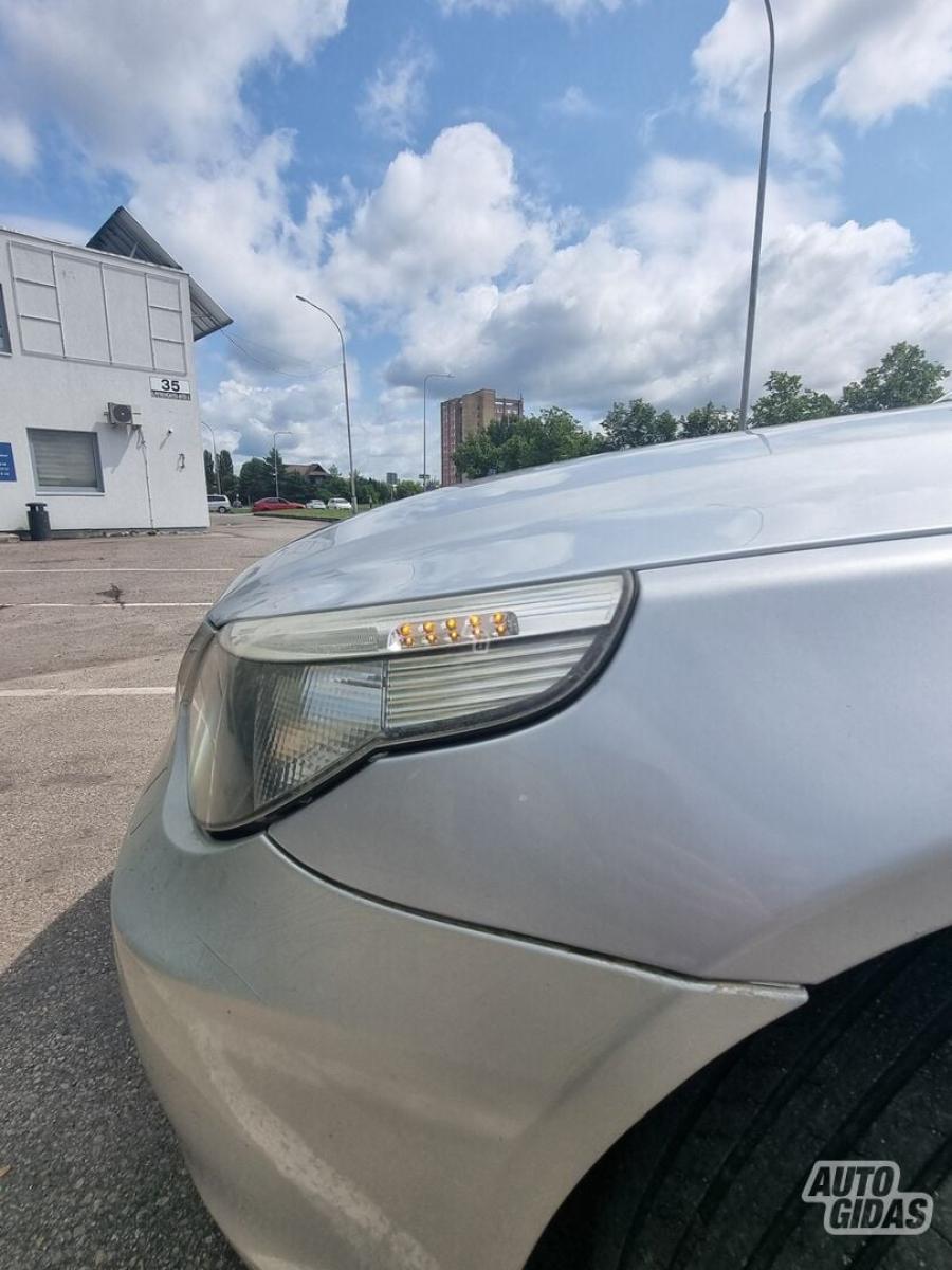 BMW 520 2006 in Panevezys, with an engine capacity of 2.00 L and mileage of 282 thousand km for 2700 €, photo 24 on AUTOMOTO.COM.LV