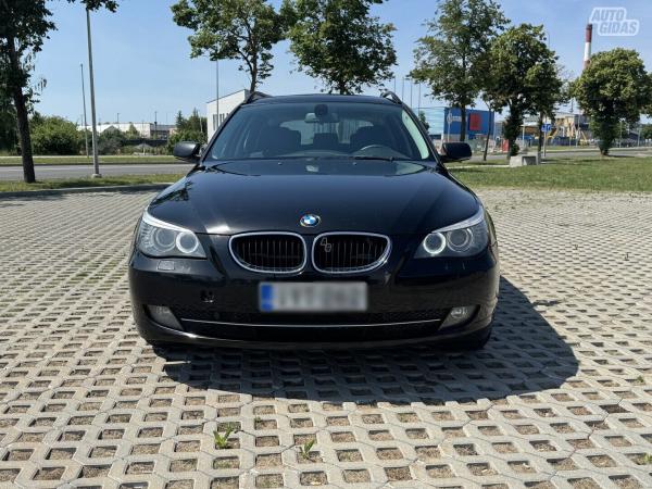 BMW 520 2008 in Siauliai, with an engine capacity of 2.00 L and mileage of 281 thousand km for 4500 €, photo 3 on AUTOMOTO.COM.LV
