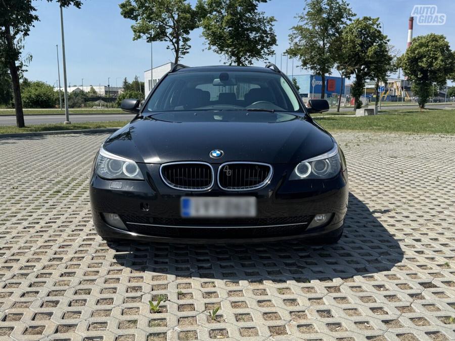 BMW 520 2008 in Siauliai, with an engine capacity of 2.00 L and mileage of 281 thousand km for 4500 €, photo 4 on AUTOMOTO.COM.LV