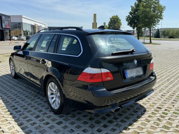 BMW 520 2008 in Siauliai, with an engine capacity of 2.00 L and mileage of 281 thousand km for 4500 €, photo 9 on AUTOMOTO.COM.LV