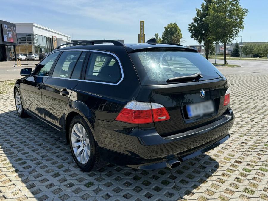 BMW 520 2008 in Siauliai, with an engine capacity of 2.00 L and mileage of 281 thousand km for 4500 €, photo 10 on AUTOMOTO.COM.LV