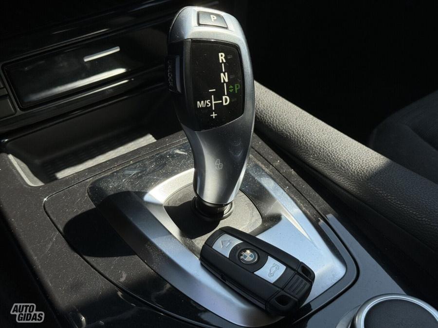 BMW 520 2008 in Siauliai, with an engine capacity of 2.00 L and mileage of 281 thousand km for 4500 €, photo 19 on AUTOMOTO.COM.LV