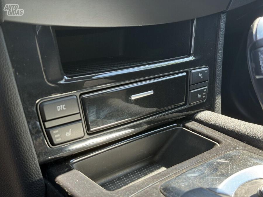 BMW 520 2008 in Siauliai, with an engine capacity of 2.00 L and mileage of 281 thousand km for 4500 €, photo 20 on AUTOMOTO.COM.LV