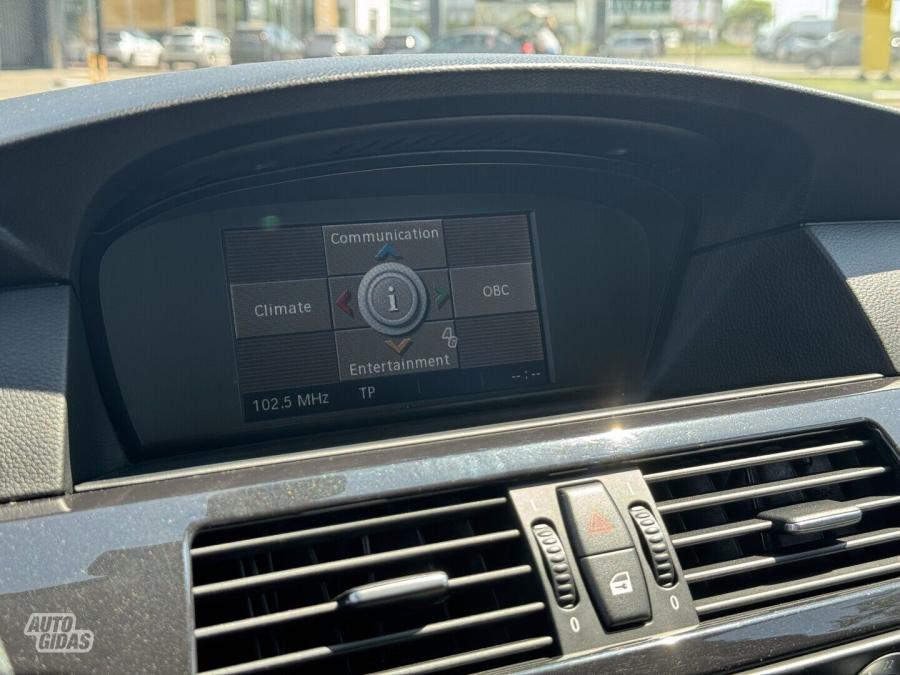 BMW 520 2008 in Siauliai, with an engine capacity of 2.00 L and mileage of 281 thousand km for 4500 €, photo 21 on AUTOMOTO.COM.LV