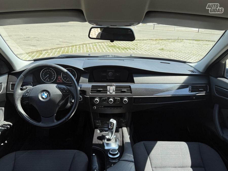 BMW 520 2008 in Siauliai, with an engine capacity of 2.00 L and mileage of 281 thousand km for 4500 €, photo 25 on AUTOMOTO.COM.LV