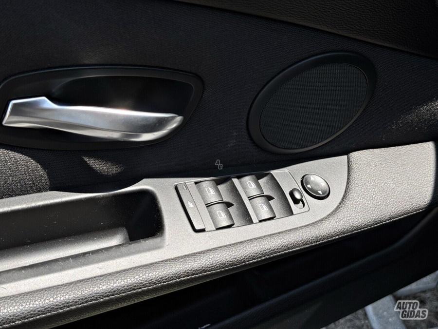 BMW 520 2008 in Siauliai, with an engine capacity of 2.00 L and mileage of 281 thousand km for 4500 €, photo 29 on AUTOMOTO.COM.LV