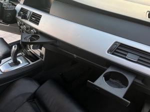 BMW 520 2008 in Klaipeda, with an engine capacity of 2.00 L and mileage of 338 thousand km for 2450 €, photo 13 on AUTOMOTO.COM.LV