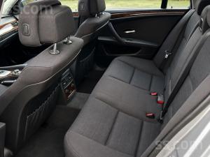 BMW 520 2009 in Riga, with an engine capacity of 2.00 L and mileage of 338 thousand km for 3850 €, photo 12 on AUTOMOTO.COM.LV