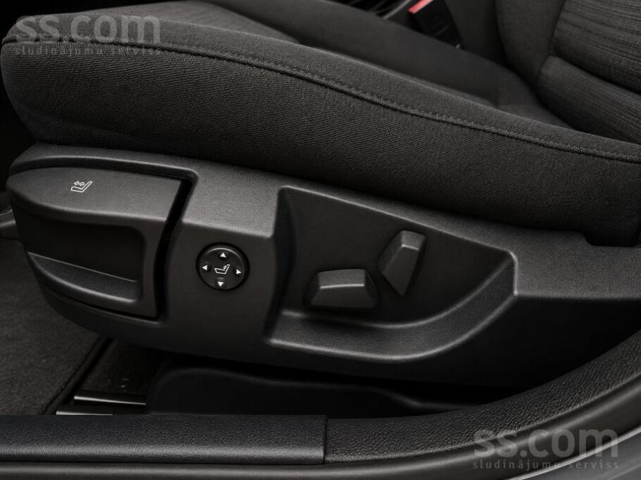 BMW 520 2009 in Riga, with an engine capacity of 2.00 L and mileage of 338 thousand km for 3850 €, photo 16 on AUTOMOTO.COM.LV