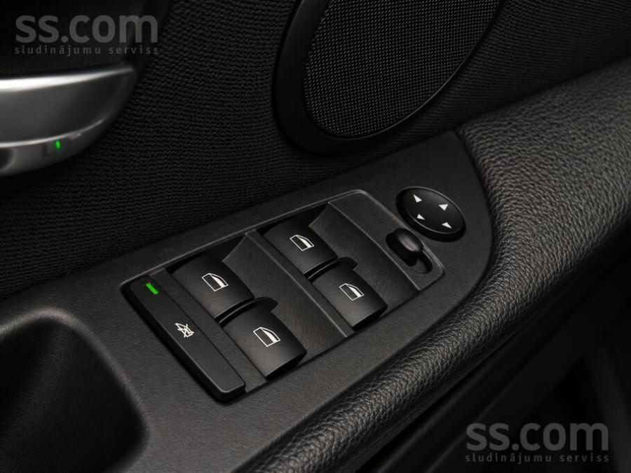 BMW 520 2009 in Riga, with an engine capacity of 2.00 L and mileage of 338 thousand km for 3850 €, photo 17 on AUTOMOTO.COM.LV