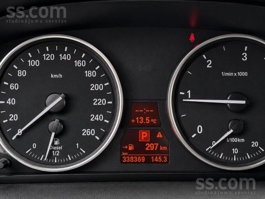 BMW 520 2009 in Riga, with an engine capacity of 2.00 L and mileage of 338 thousand km for 3850 €, photo 24 on AUTOMOTO.COM.LV