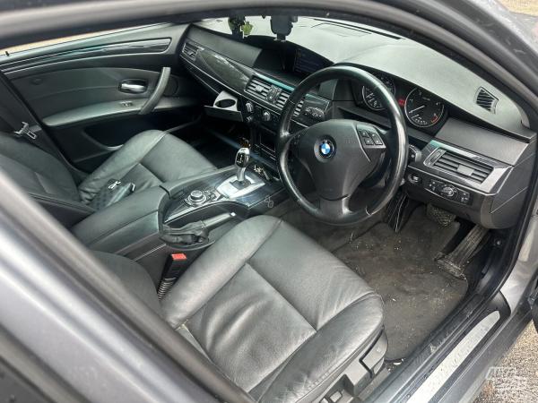 BMW 520 2009 in Sirvintos, with an engine capacity of 2.00 L and mileage of 202 thousand km for 1800 €, photo 6 on AUTOMOTO.COM.LV