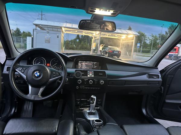 BMW 520 2009 Tallina, ar dzinēja tilpumu 2.00 L un nobraukumu 0 tūkst. km par 4800 €, foto 6 vietnē AUTOMOTO.COM.LV